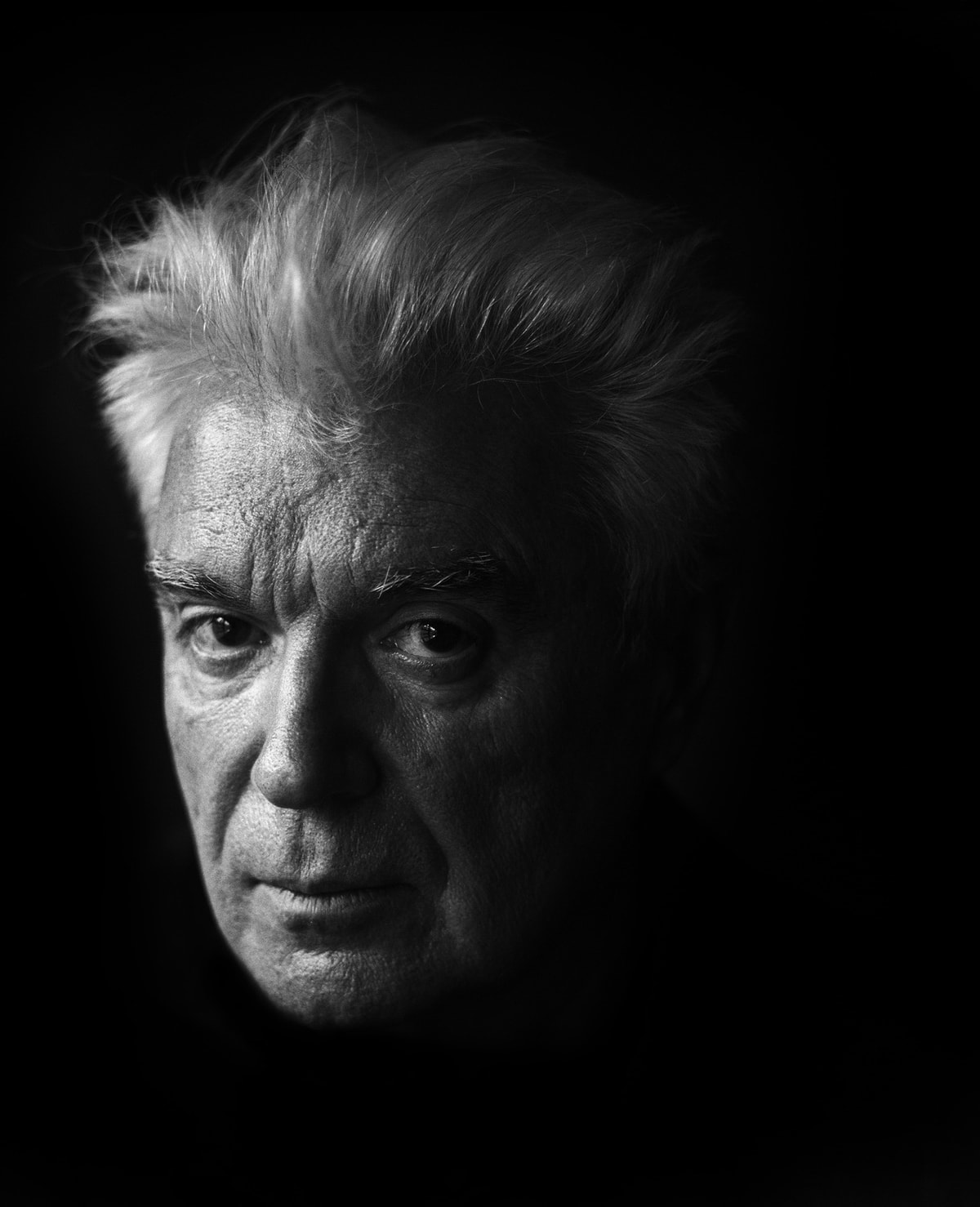 Jack Davison shoots David Byrne for The FT Weekend Magazine — News ...