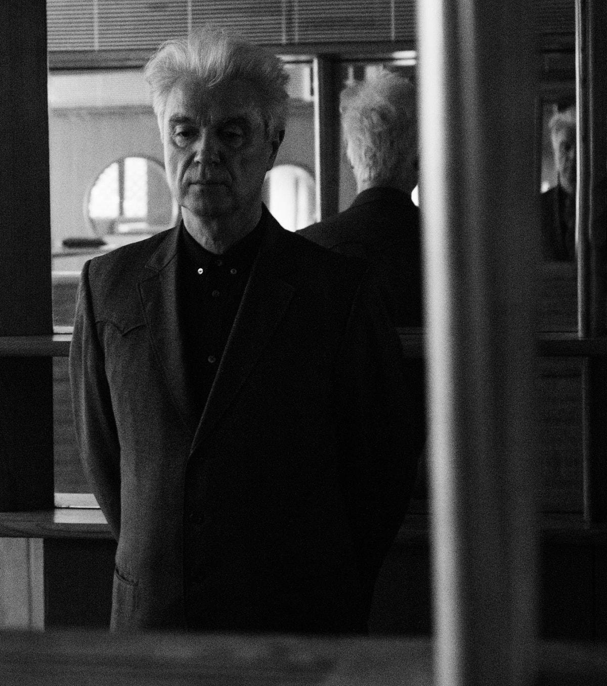 Jack Davison shoots David Byrne for The FT Weekend Magazine — News ...