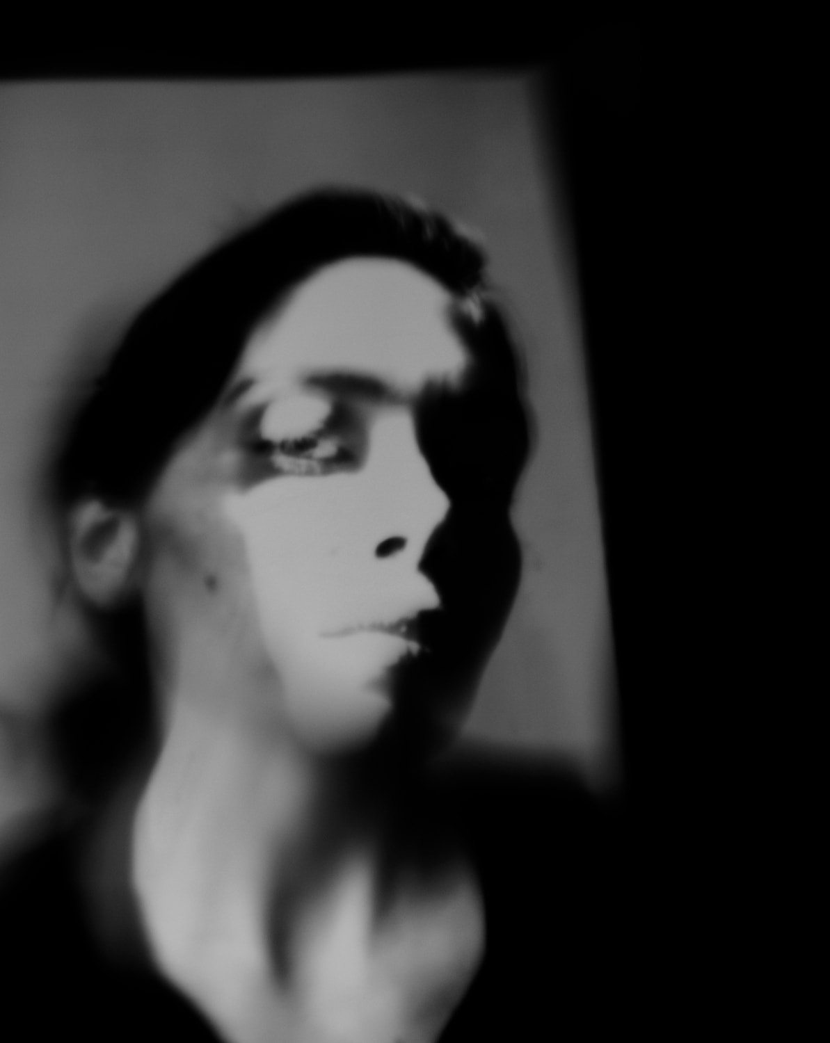 Jack Davison shoots facetime portraits for NY Times Weekend Magazine ...