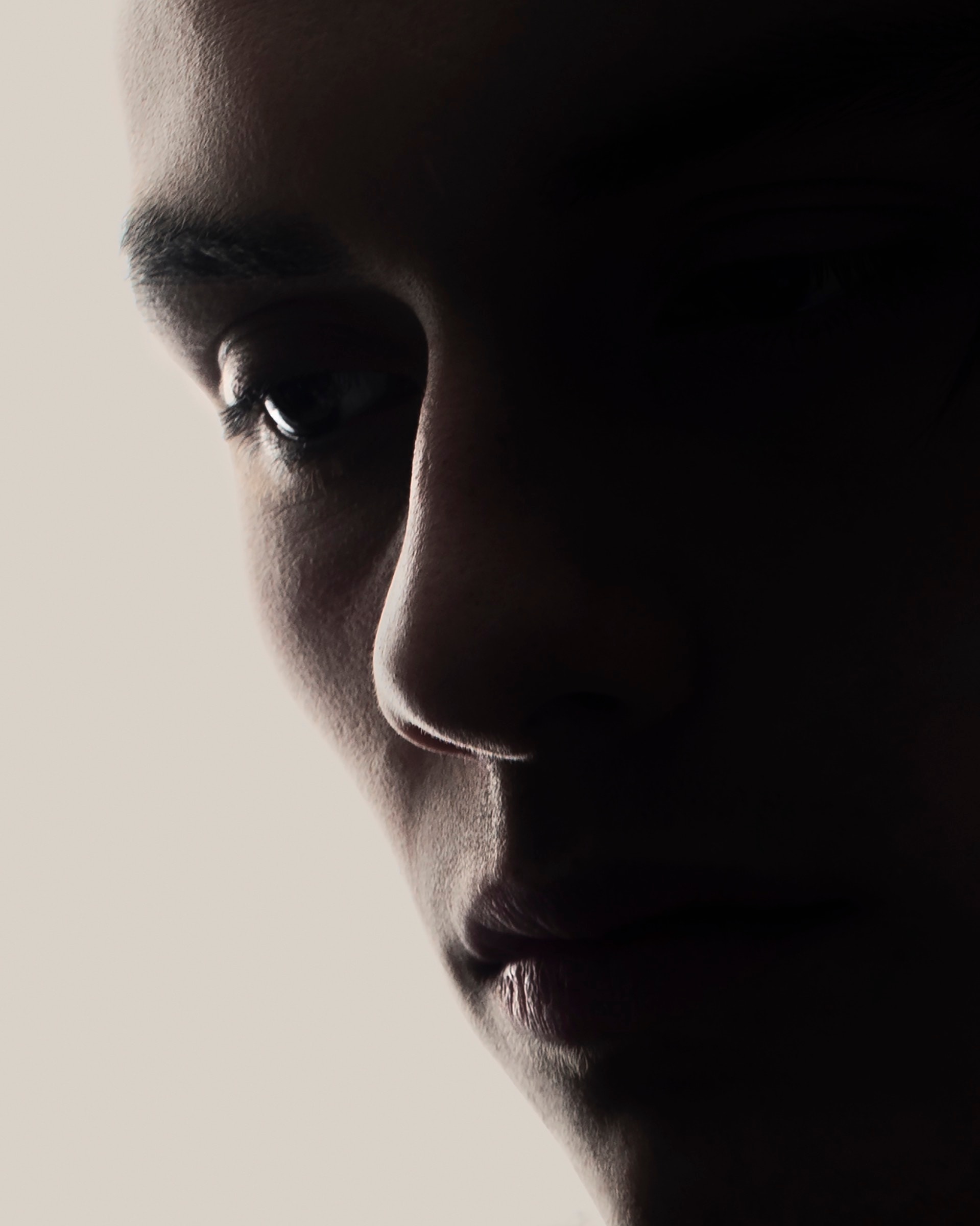 Jet Swan shoots for The Face — News — Mini Title