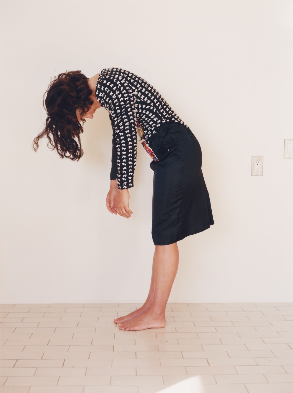 Clara Balzary shoots for Run Mail — News — Mini Title