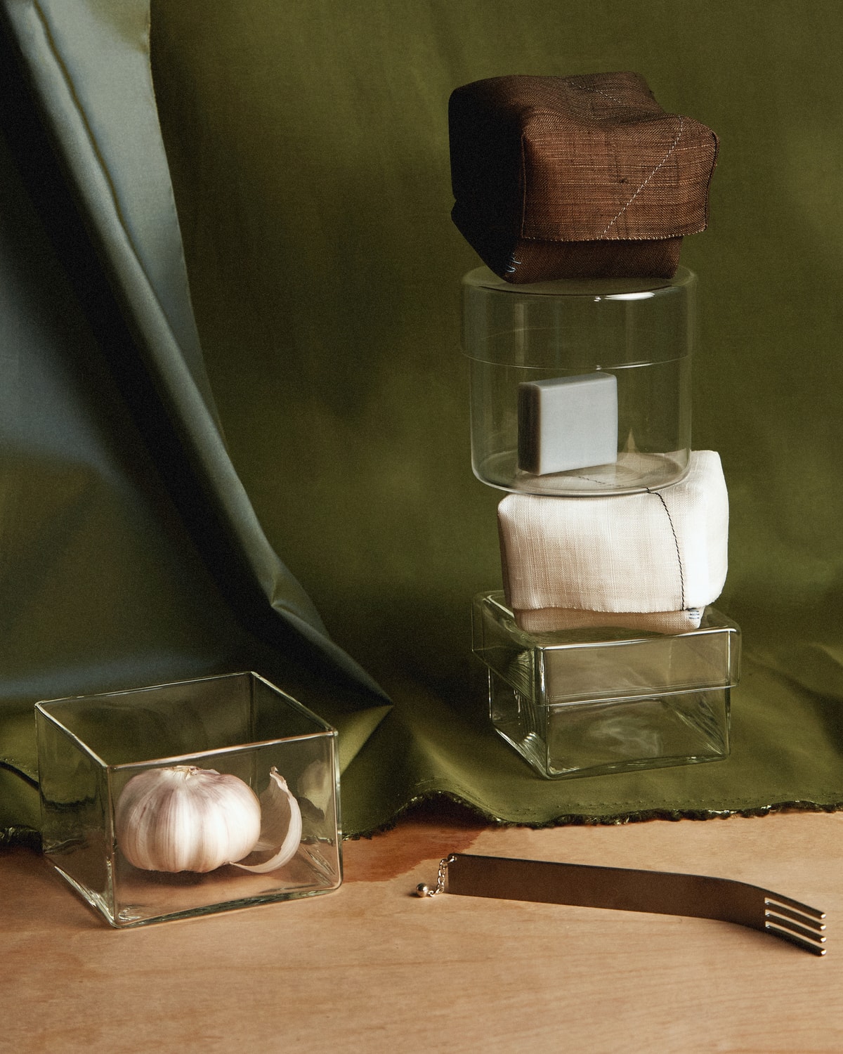 Noemi Bonazzi set design for Vogue x DAE — News — Mini Title