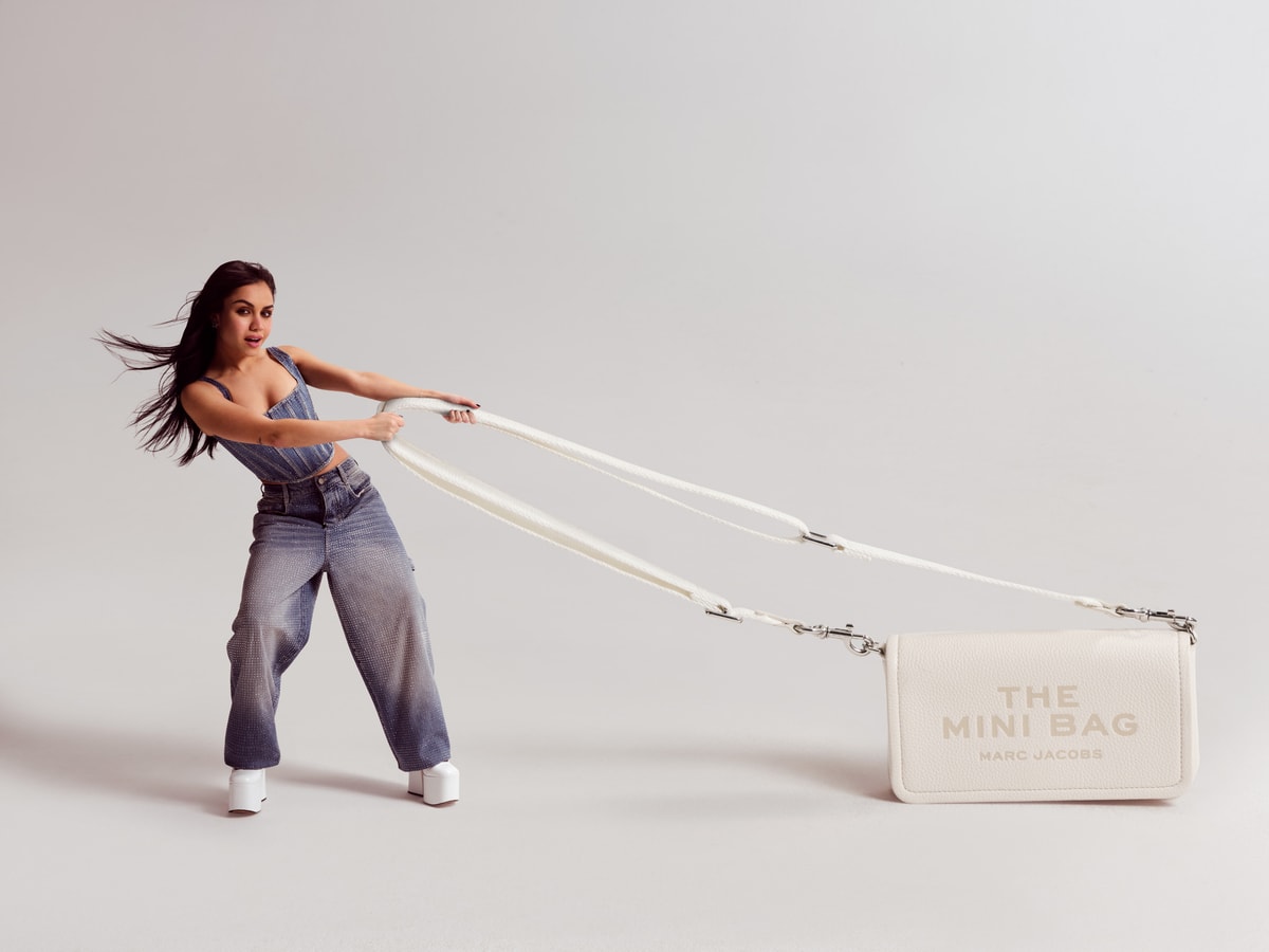 John Yuyi shoots for Marc Jacobs — News — Mini Title